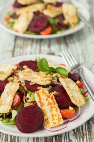 Halloumi Beetroot Salad - Neils Healthy Meals