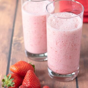 Strawberry And Raspberry Smoothie - Neils Healthy Meals