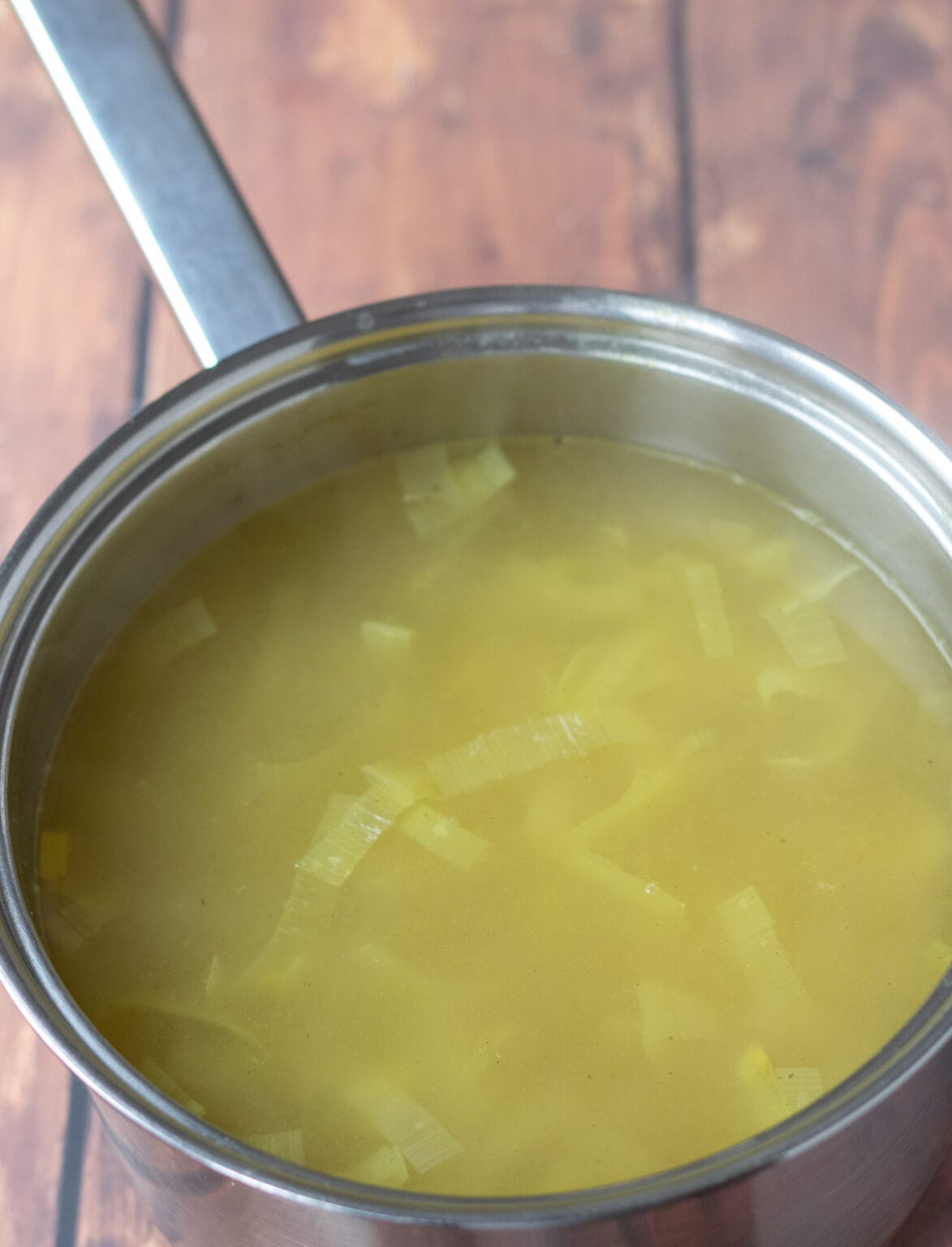 Scottish Cock-a-Leekie Soup - Neils Healthy Meals