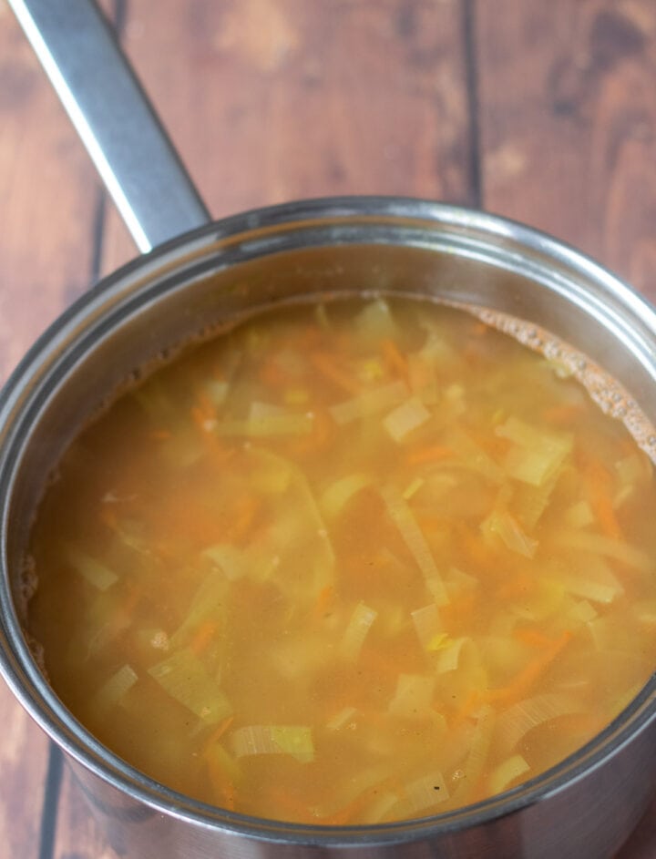 Scottish Cock-a-Leekie Soup - Neils Healthy Meals
