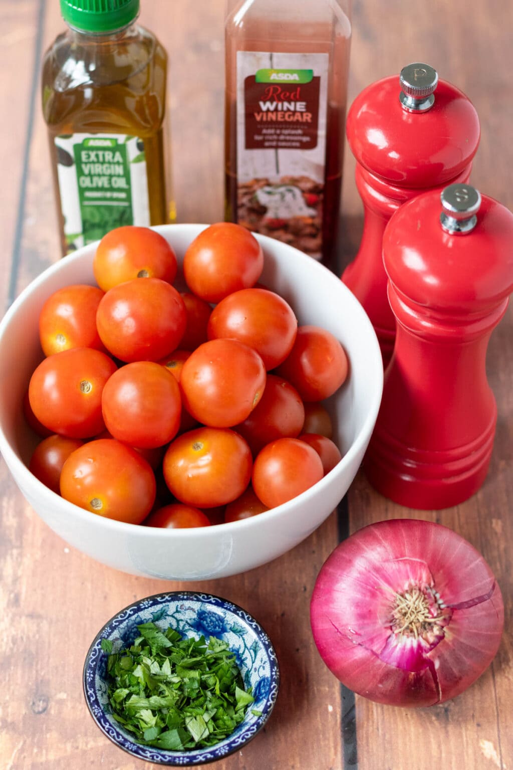 Tomato And Onion Salad - Neils Healthy Meals