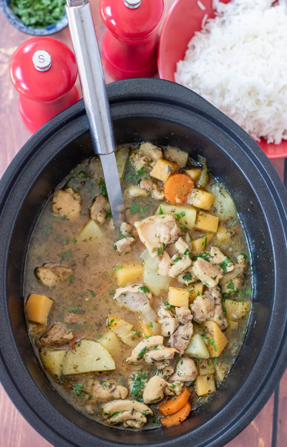 Healthy Slow Cooker Chicken Casserole - Neils Healthy Meals
