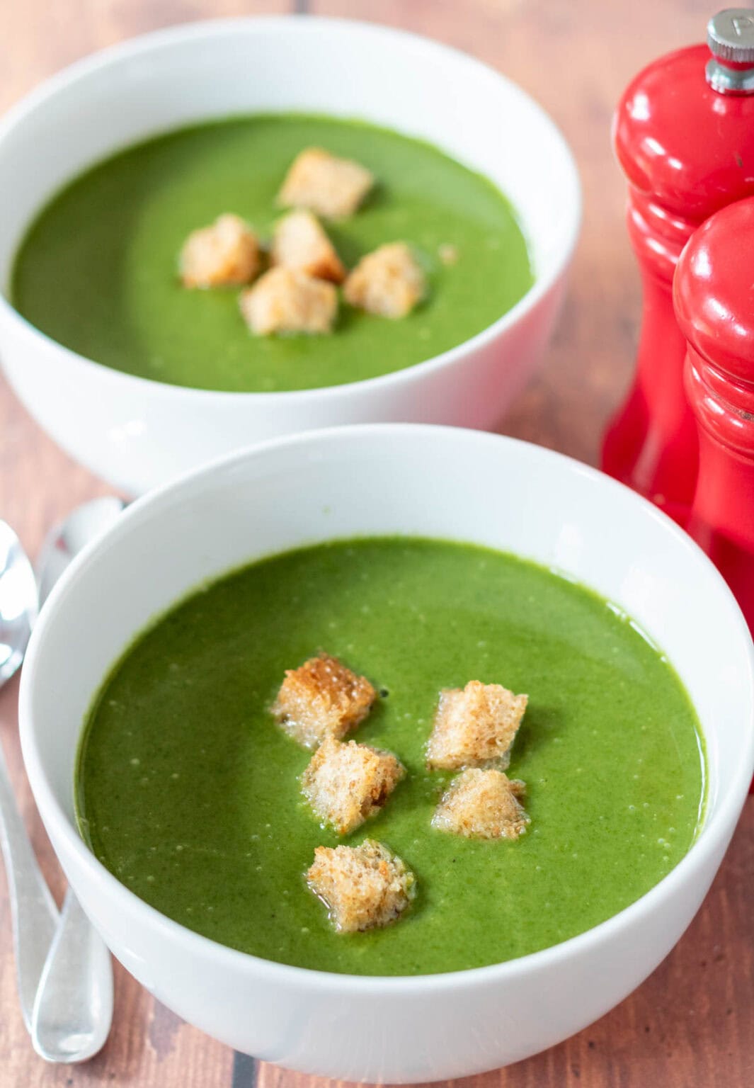 Creamy Spinach Soup - Neils Healthy Meals